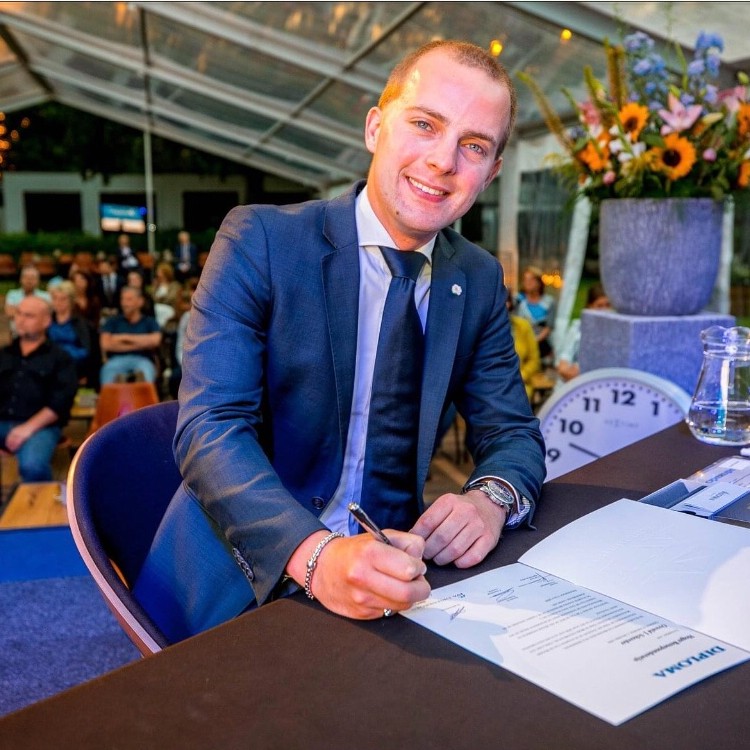 Hoogwerker huren in Assen